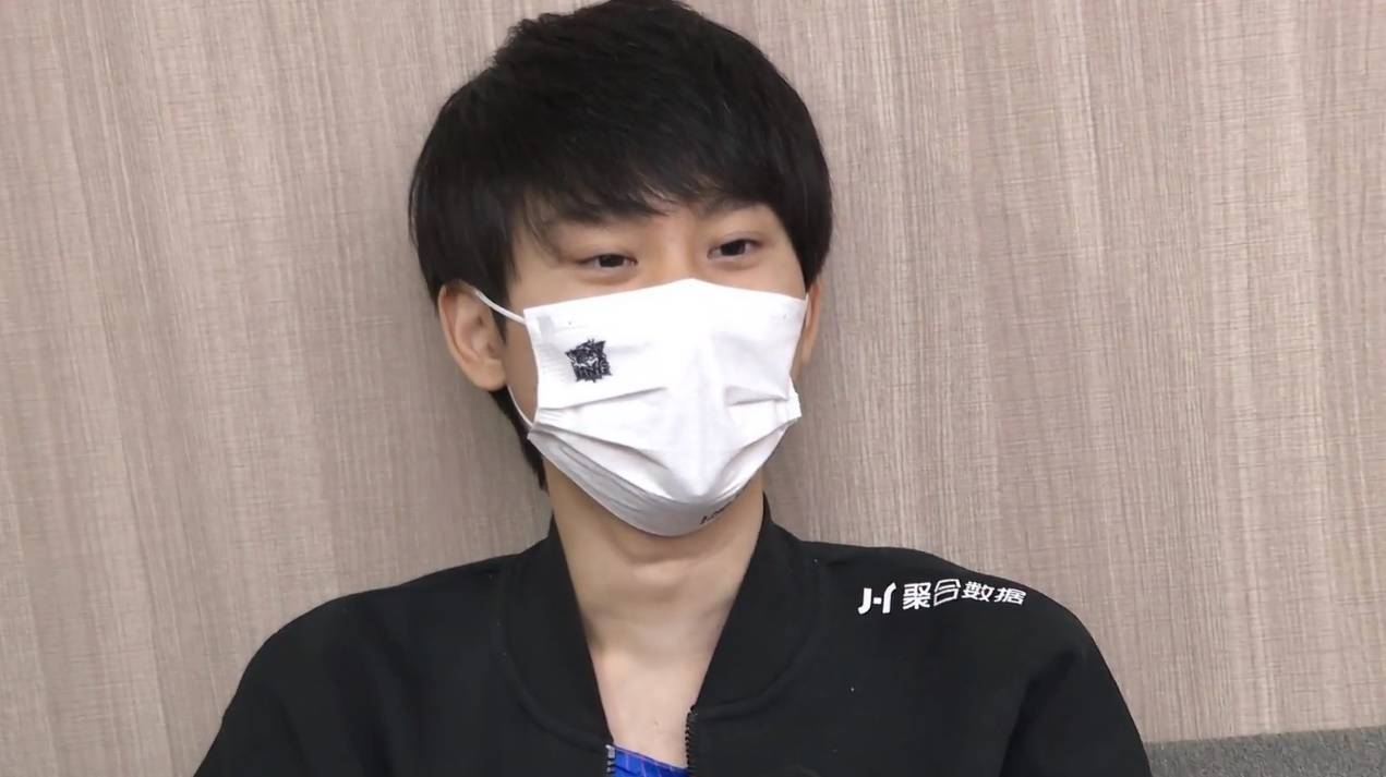 LBL联赛彻底火了！约战三支LCK，Doinb热度拉满，还有解说和主持_队伍_比赛_选手