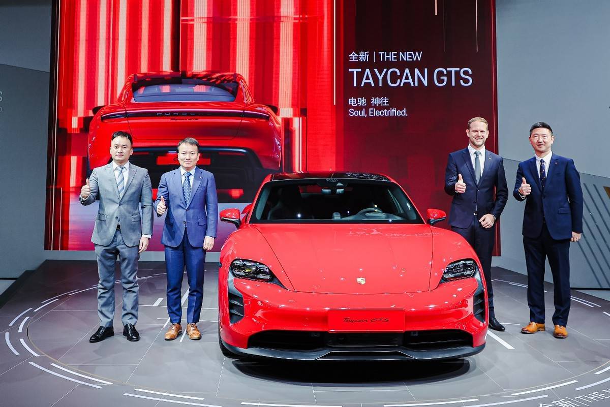 全新Taycan GTS 实车首秀天津车展 演绎升华的GTS传奇_搜狐汽车_搜狐网
