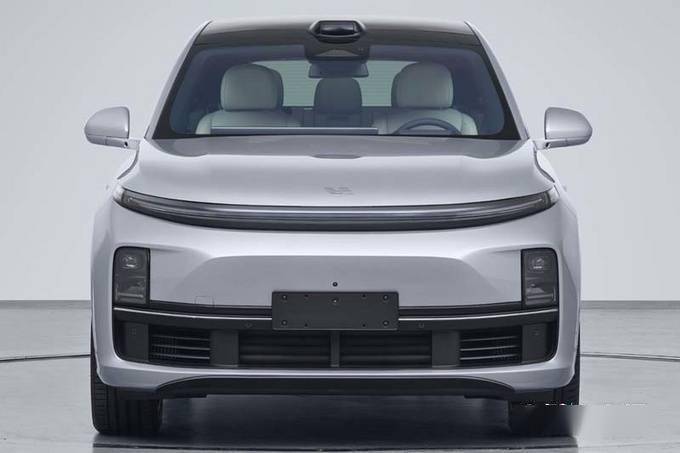 理想L7大5座SUV实拍曝光！售33.98-37.98万元_搜狐汽车_搜狐网