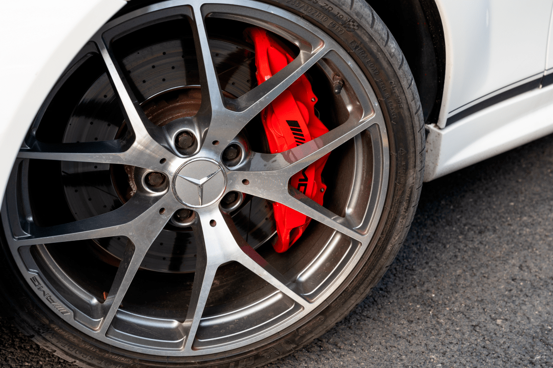 【淘车作业】磅礴自吸大V8，507匹高歌曲终人未散——二手 AMG C63_搜狐汽车_搜狐网