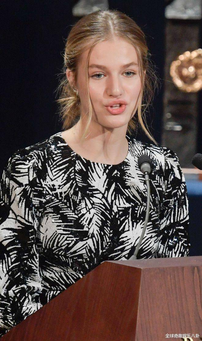 17岁的莱昂诺尔公主，正在通往王位的道路上迈出坚定的步伐_成年_生活_阿斯图里亚斯