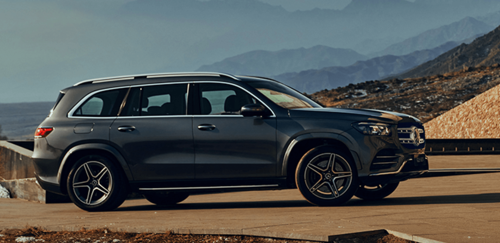 理想L8 对比奔驰 GLS 450，尺寸略小，综合实力全面超越_搜狐汽车_搜狐网