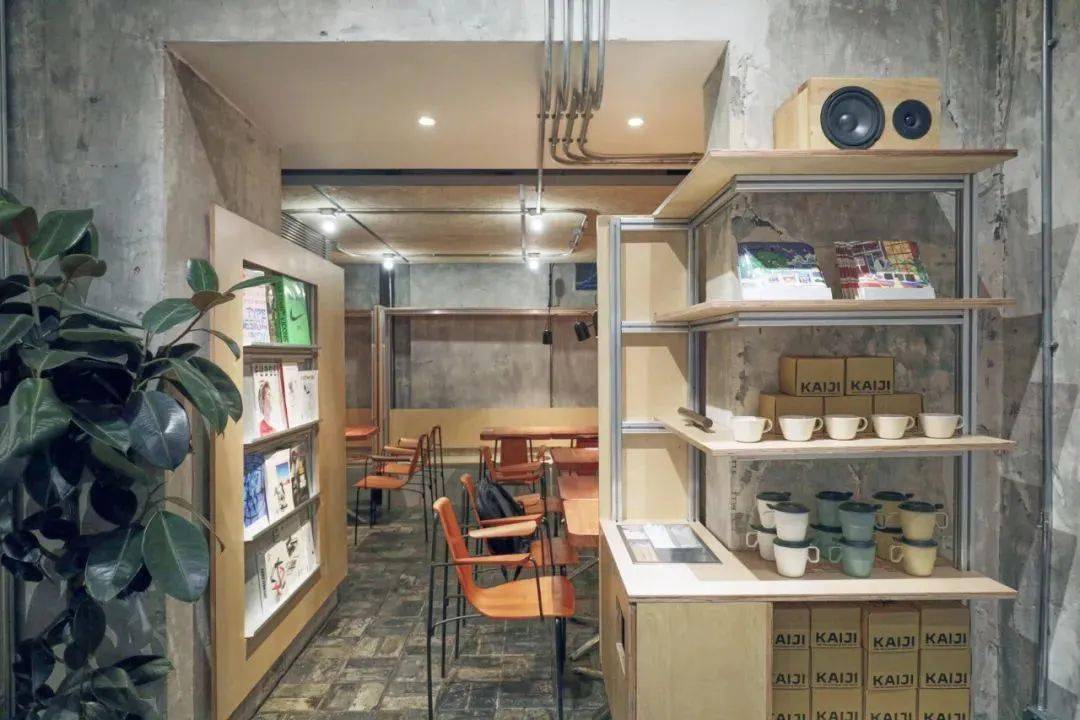 iziRetail对话：“新中式”风靡，“开吉茶馆”主理人谈如何以年轻姿态打磨中式茶文化？_传统_中国_青年人