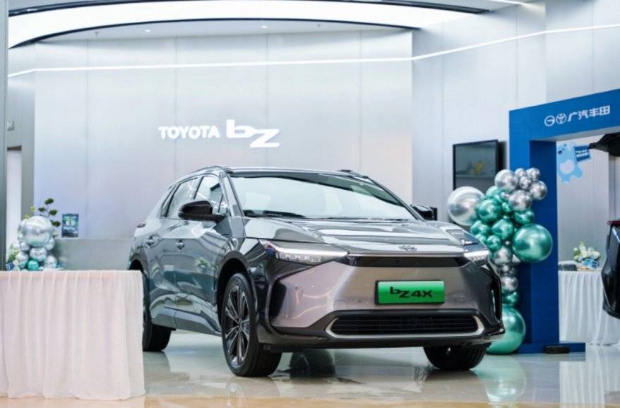 19.98万元起标配领先科技，广汽丰田bZ4X全国到店上市_搜狐汽车_搜狐网