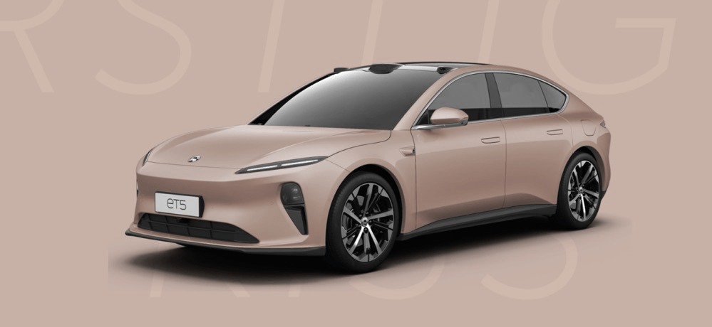 蔚来ET5旅行版谍照曝光，车身变短，主销海外市场，硬刚极氪001_搜狐汽车_搜狐网