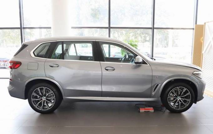 沃尔沃XC90、宝马X5、奥迪Q7一较高下，3款豪华SUV实力一览_搜狐汽车_搜狐网