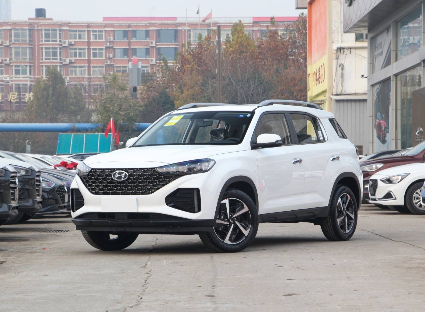 花13万买一台现代ix35 2.0L顶配车型是不是傻？看完你就明白了_搜狐汽车_搜狐网