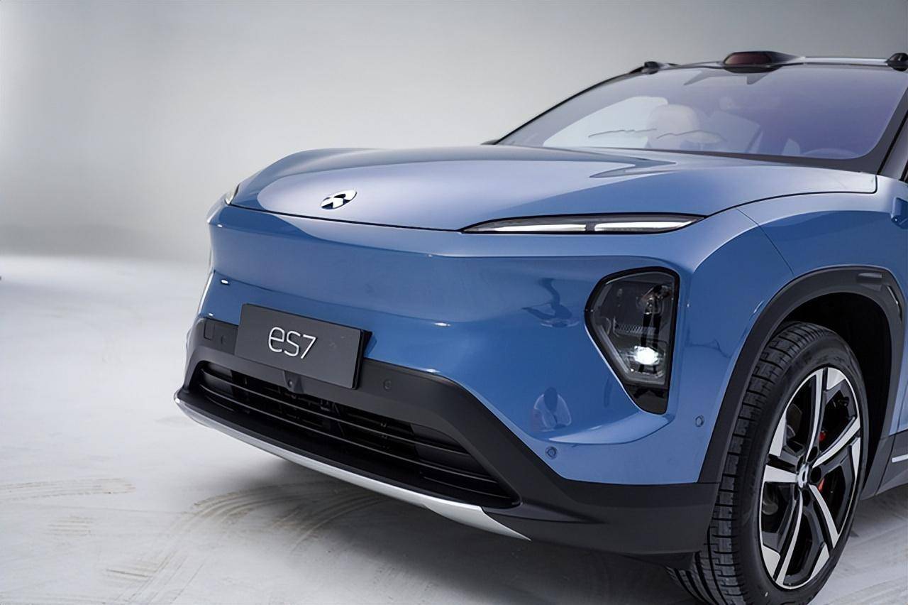 第二代蔚来ES8即将发布，同为NT2.0平台开发，与ES7区别到底在哪_搜狐汽车_搜狐网