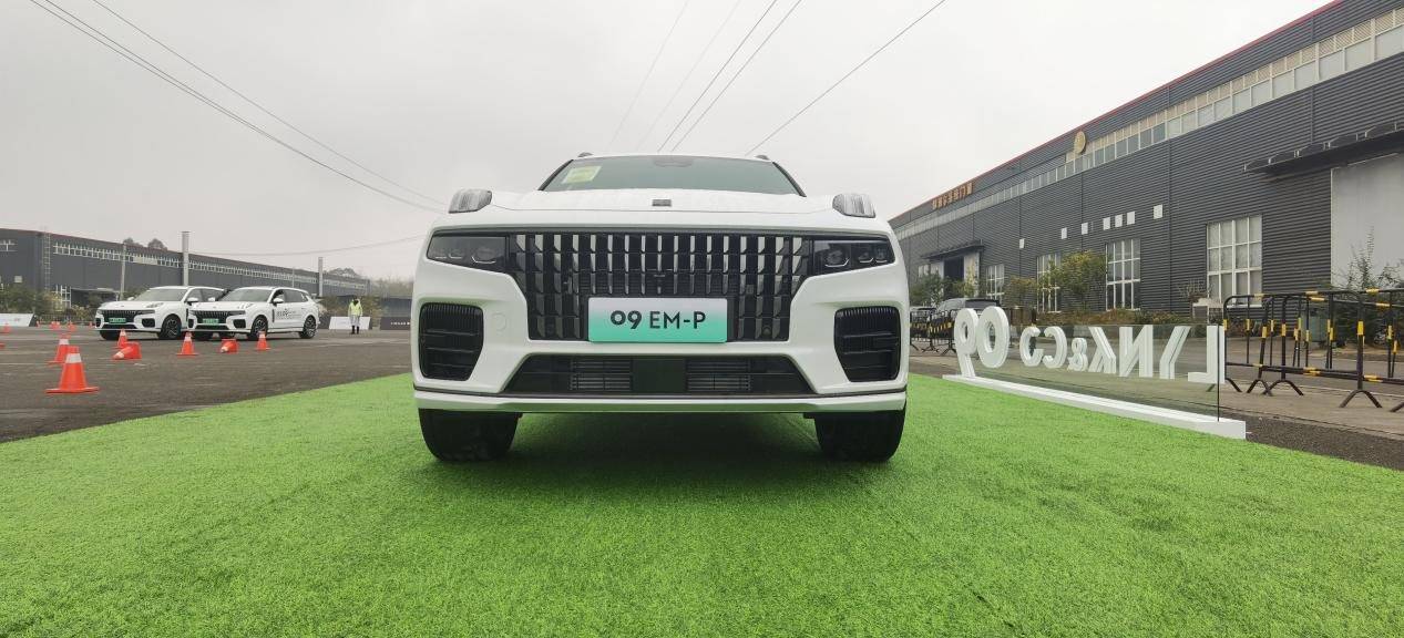 畅行都市，驰骋远方无续航焦虑，试驾领克09EM-P远航版_搜狐汽车_搜狐网