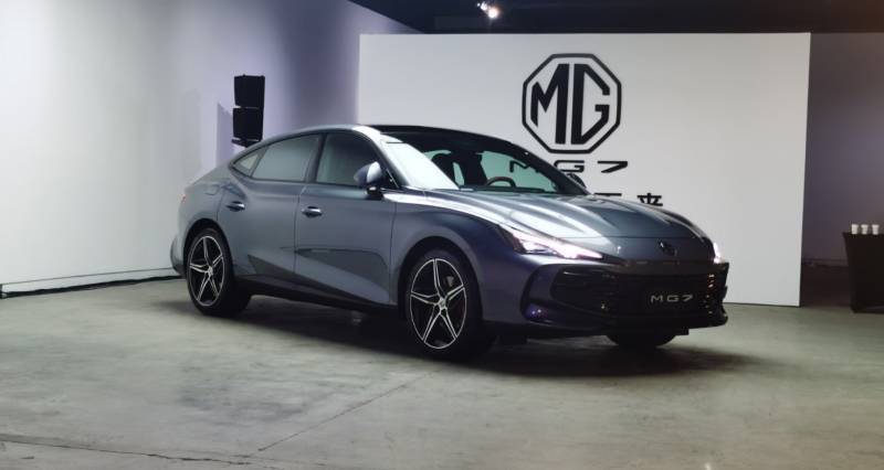抢先体验20万座舱天花板 至美顶格轿跑MG7登陆成都_搜狐汽车_搜狐网