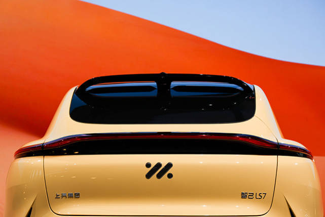 预售35-50万元！智己LS7量产版车型正式首发_搜狐汽车_搜狐网
