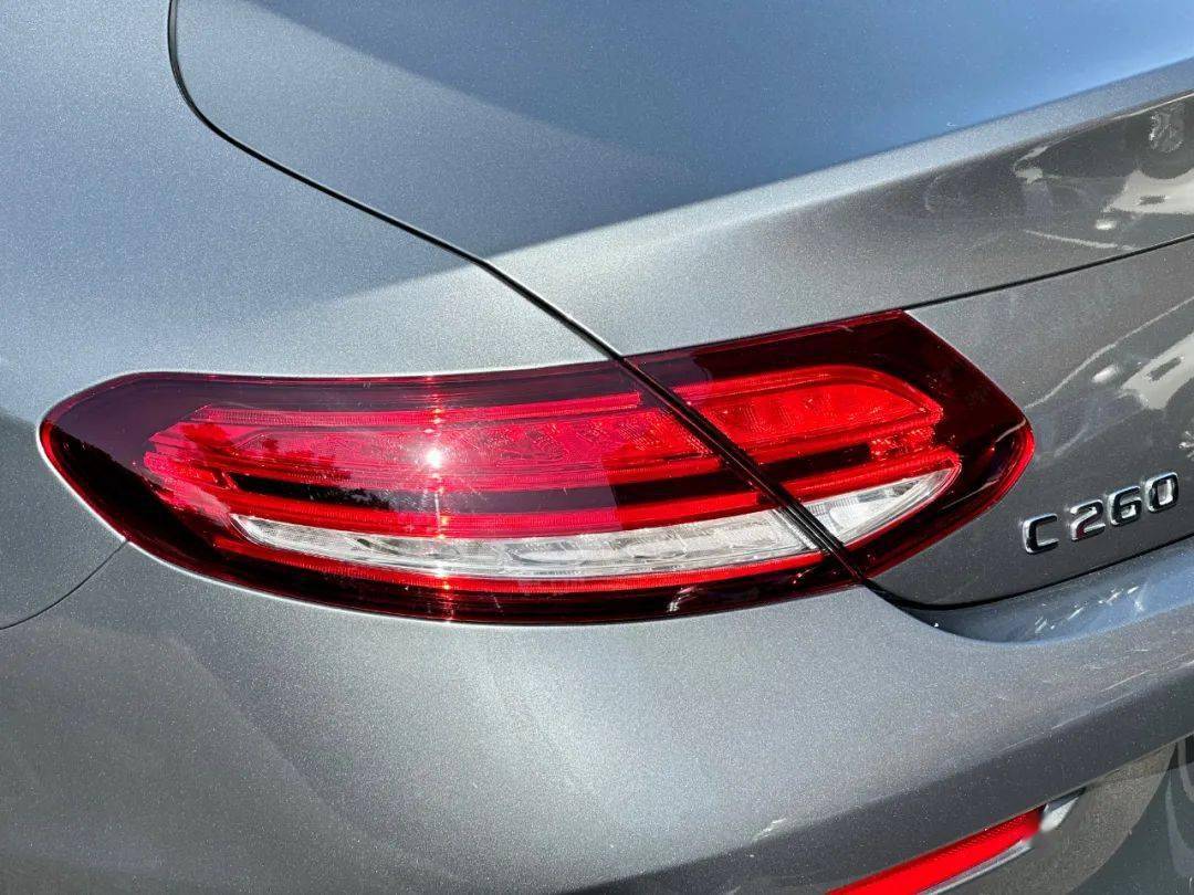 【特惠车型】奔驰C260轿跑：动感的外形，细致的内饰，令你没有拒绝的理由！_搜狐汽车_搜狐网
