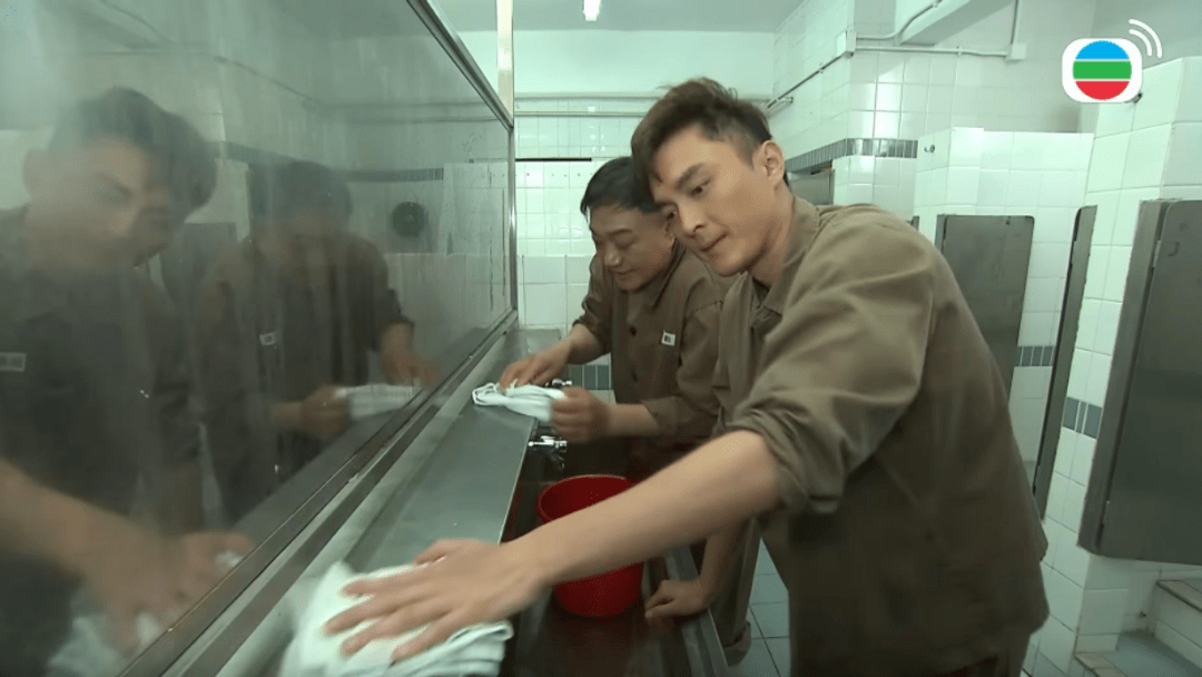 TVB男星将提前一天出狱！赶着出席TVB台庆颁奖礼？_杨明_被控_上诉