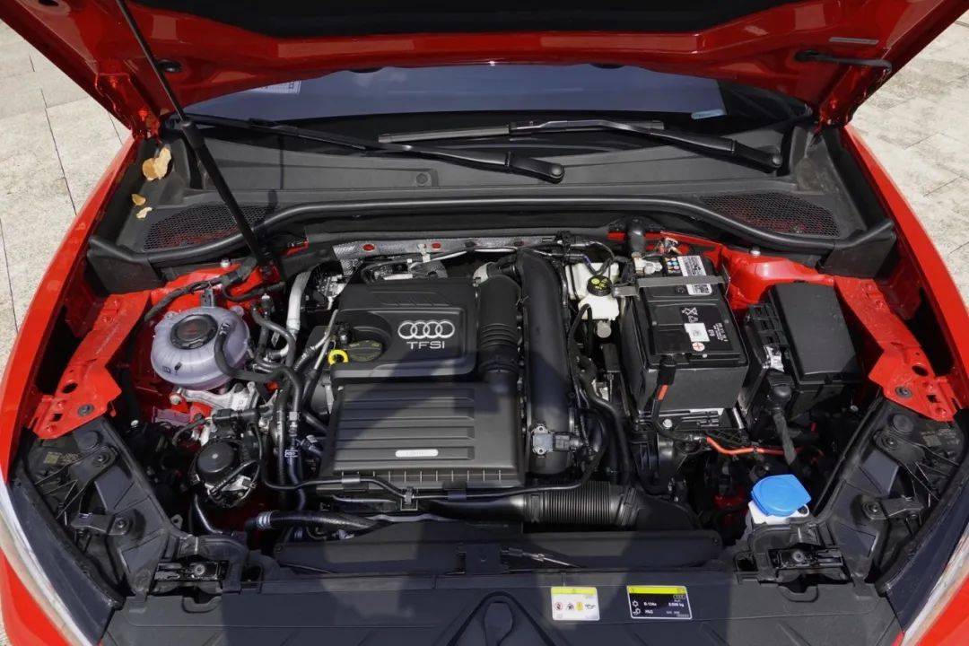 15万买奥迪SUV！1.4T，黑化设计，都市精英代步神器！_搜狐汽车_搜狐网