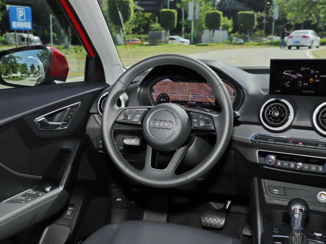 15万买奥迪SUV！1.4T，黑化设计，都市精英代步神器！_搜狐汽车_搜狐网