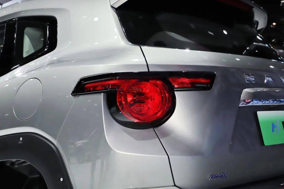 哈弗大狗要换代？轴距2810mm，依旧复古风，开起来更省了！_搜狐汽车_搜狐网