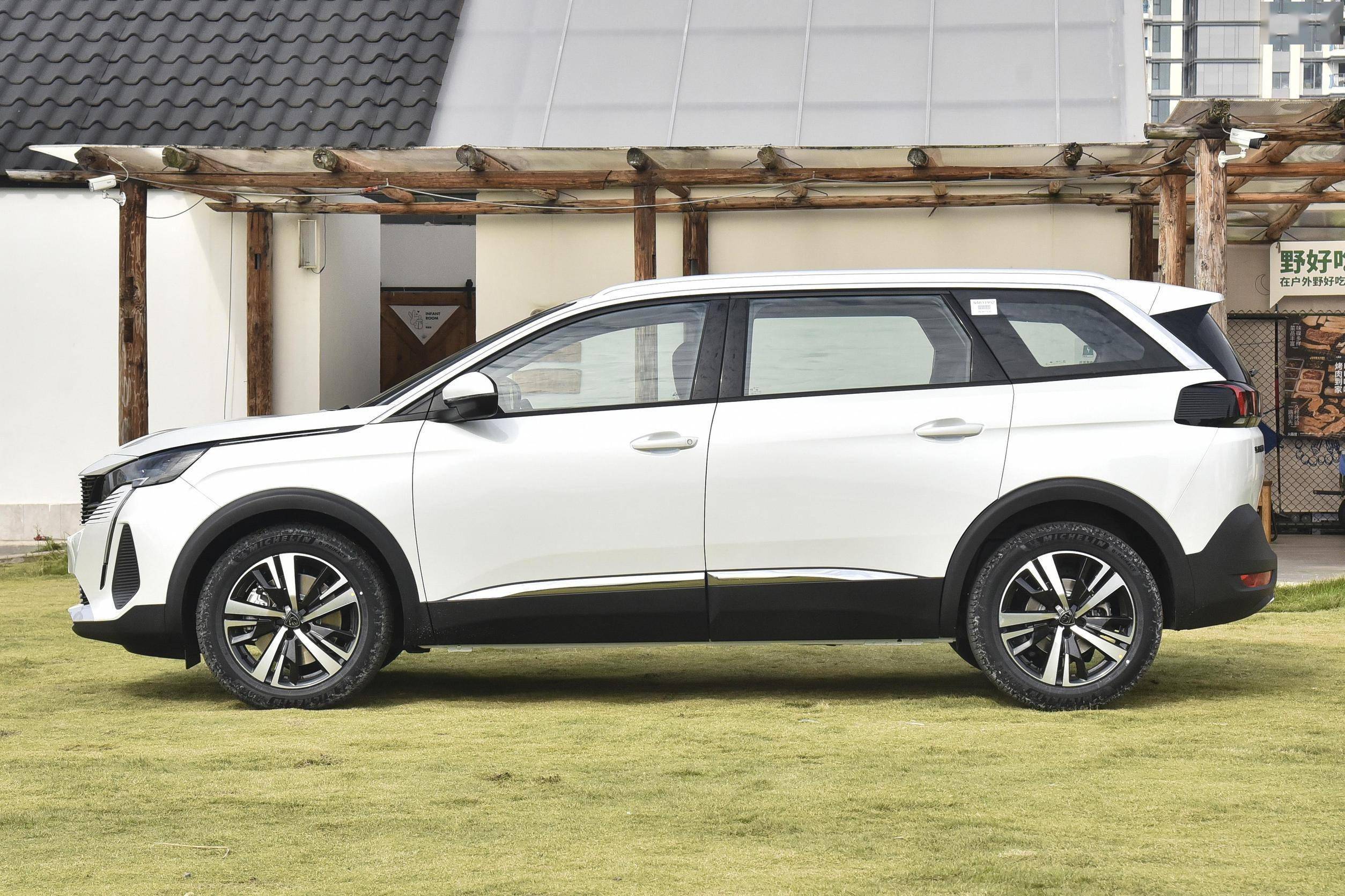 售17.87万起的合资中型SUV，211马力+爱信8AT，带你看标致5008_搜狐汽车_搜狐网