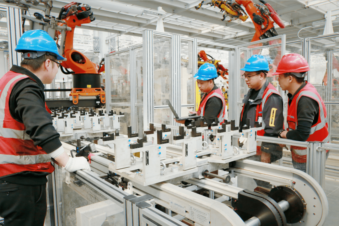 【ONE话题】打造西部高端制造基地，一汽解放项目全面进入调试阶段！_搜狐汽车_搜狐网