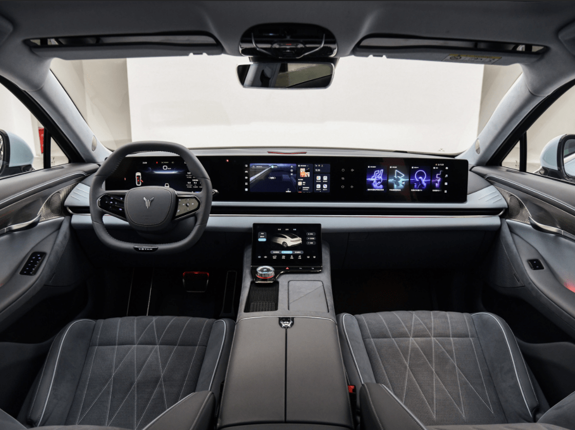 蔚来ET5的价格，ET7的产品水准，岚图追光让“56E”也不香了吗？_搜狐汽车_搜狐网