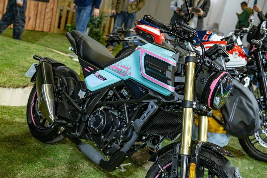 无极双剑齐发，全新Q250、AC300 Café售价公布丨业界_搜狐汽车_搜狐网