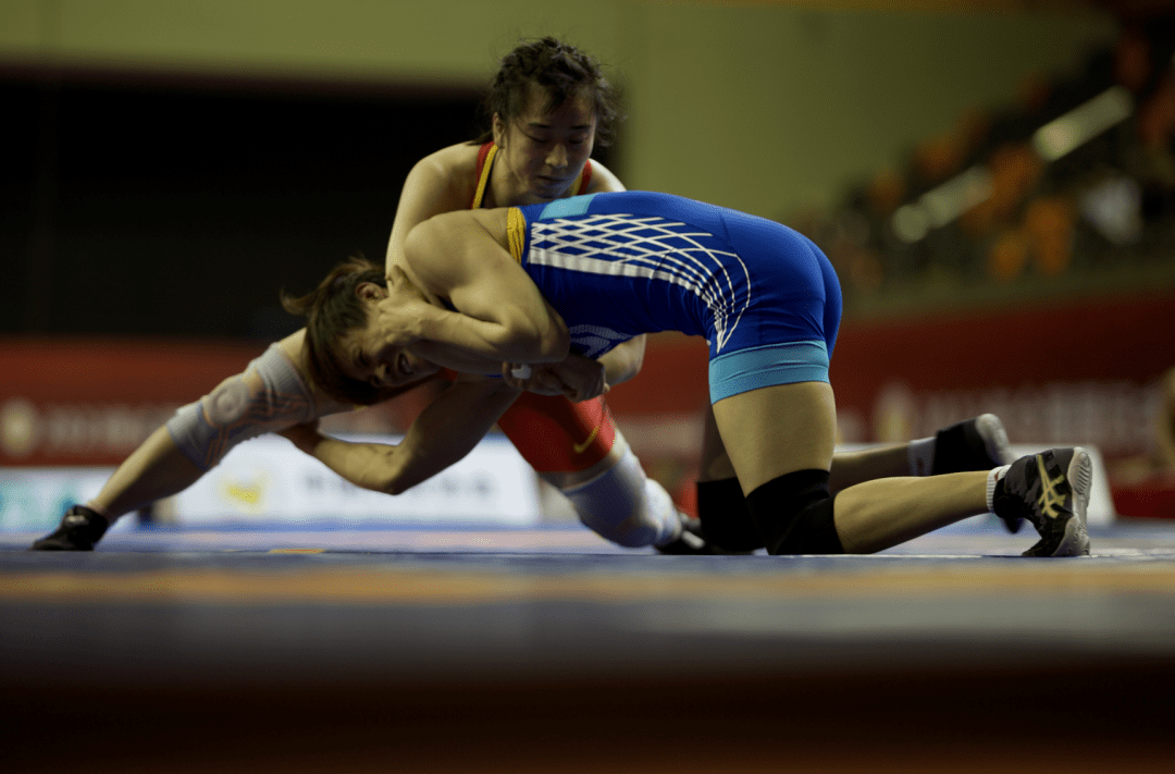全国国际式摔跤第五日 温州选手为浙江队夺得首枚奖牌_女子_比赛_锦标赛