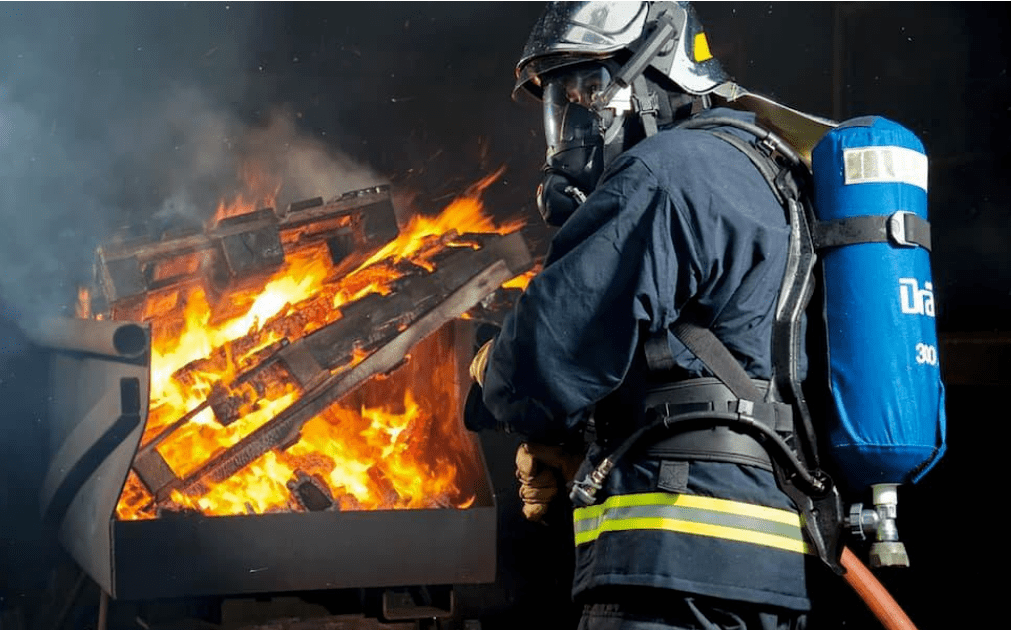 @所有劳动者，如何选择呼吸防护用品，文中附有标准规范！_环境空气_危害_职业病