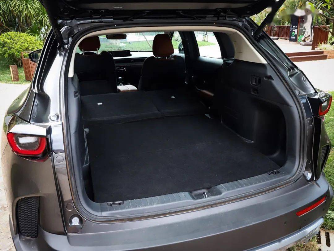 卷疯了！6AT合资SUV，比途观L大一圈！却比CR-V更便宜！眼看上市_搜狐汽车_搜狐网