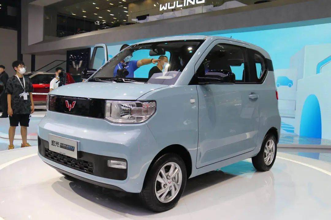 重返2.98万元！宏光MINIEV大降价_搜狐汽车_搜狐网