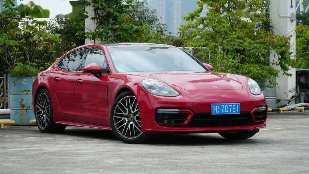 4.0T V8 480马力，3.9秒破百，5米大块头，值一套房，BBA都不香了_搜狐汽车_搜狐网