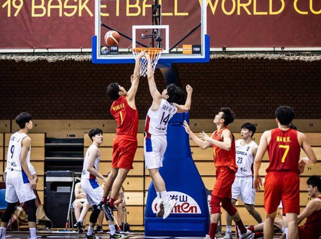 U19世界杯 | 中国男篮大胜韩国队 创造近十年最佳成绩_比赛_斯洛文尼亚队_对阵