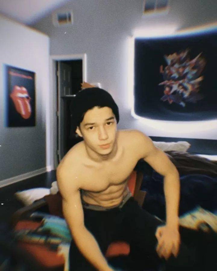 韩国混血网红跨界当演员，与奥斯卡影后对戏！_Gabriel_Chung_电影