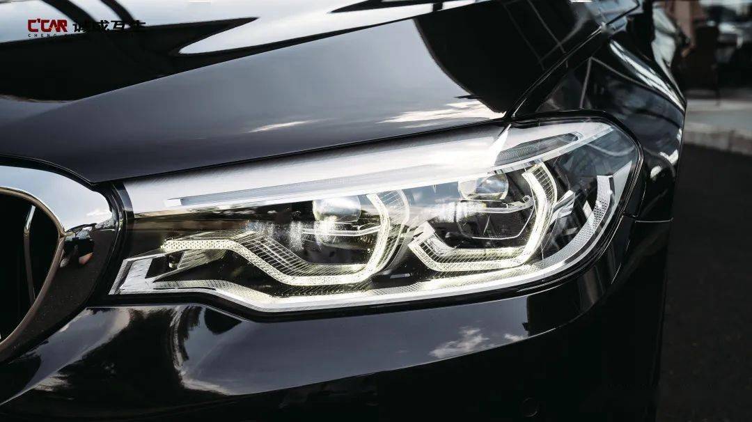 立省20多万，百公里油耗1个多，开这台车真省钱！【宝马5系新能源 里程升级版 530Le 先锋版】_搜狐汽车_搜狐网