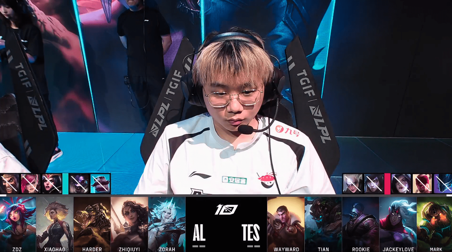 LOL-LPL：Rookie杰斯团战四杀带队翻盘，TES 2-0击败AL拿下第12胜_下路_小龙_耶戈