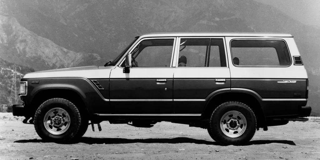 TLV的刷色套路，陆巡LC60早期版模型试玩_搜狐汽车_搜狐网