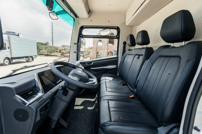 前晨汽车2025年3-5万辆目标如何达成？创始人黄晨东这样说……_搜狐汽车_搜狐网