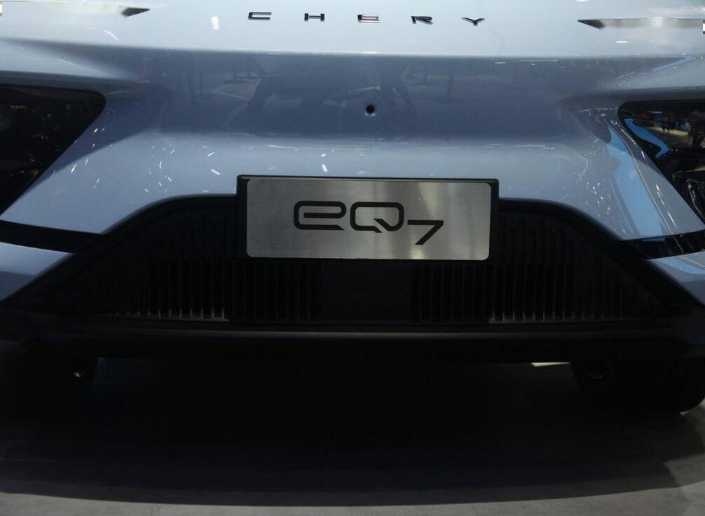 换壳大蚂蚁，奇瑞eQ7预售价14.39万元起，还能翻身么？_搜狐汽车_搜狐网