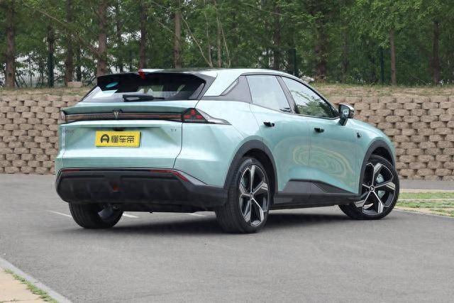 长安新SUV代号C318 划归深蓝汽车旗下/2024年推出_搜狐汽车_搜狐网