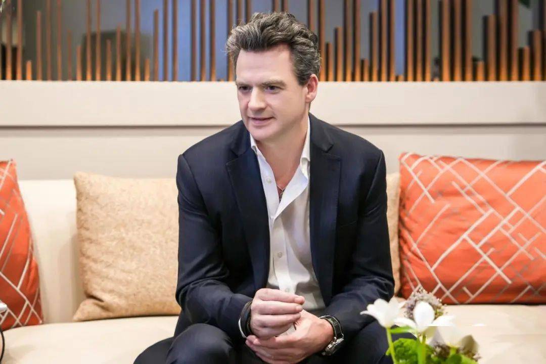 【专访】对话安睿轲（Kim Airey）：宾利汽车会怎么定义未来的产品？_搜狐汽车_搜狐网