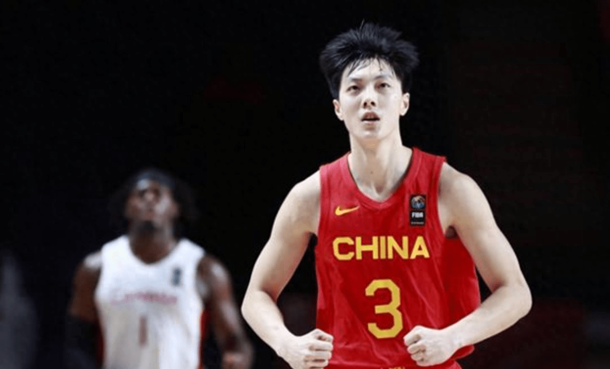 得分全队第3！CBA总决赛MVP又在国家队爆发 能为广东解后顾之忧？_胡明轩_周琦_世界杯