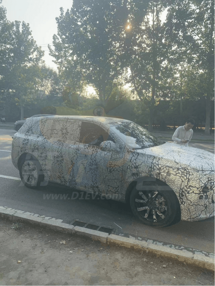 理想L6最新外观及内饰谍照曝光 预计明年发布_搜狐汽车_搜狐网