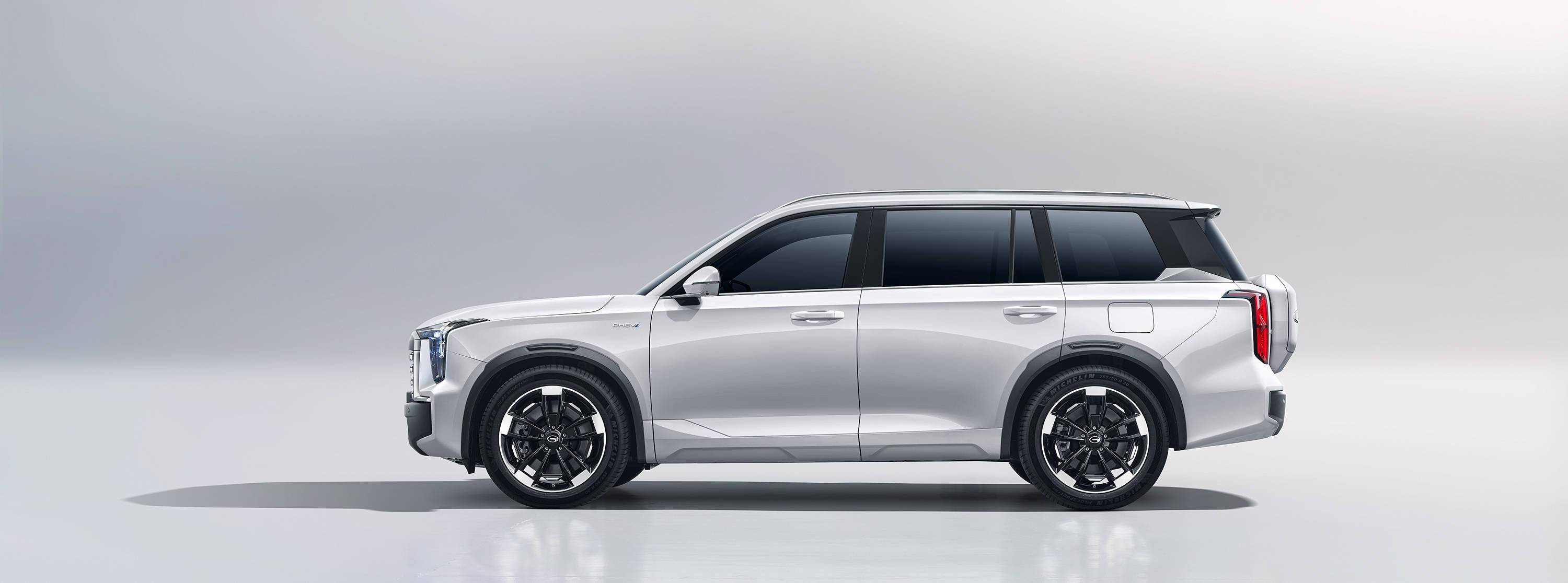 综合续航1215km 传祺ES9将于10月1日开启预售_搜狐汽车_搜狐网