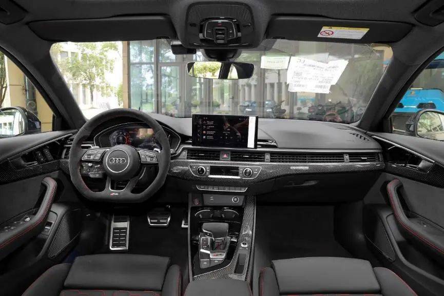 全系标配2.9T＋采埃孚8AT、超级4驱，性能强悍，最美翘臀！_搜狐汽车_搜狐网