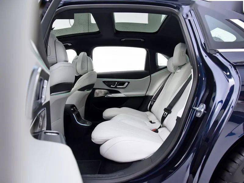 纵置后驱2.0T，豪华优雅奔驰E级，A6L、5系如何招架？_搜狐汽车_搜狐网