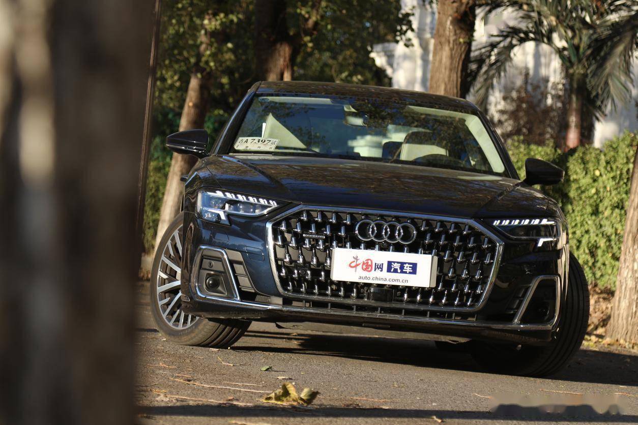 试驾|奥迪A8L是一台“无感”的“旗舰”_搜狐汽车_搜狐网