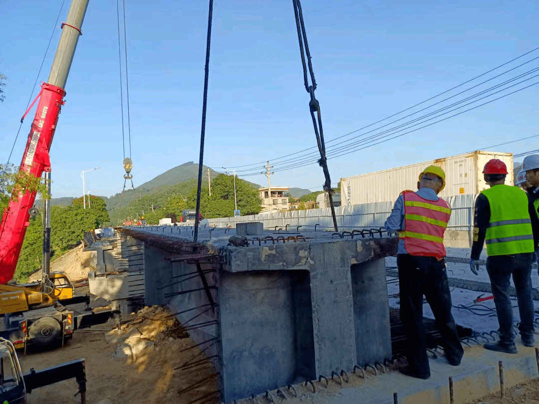 【工程动态】新进展！G324线七里埔桥右幅梁片吊装圆满完成_云霄_管理_工作