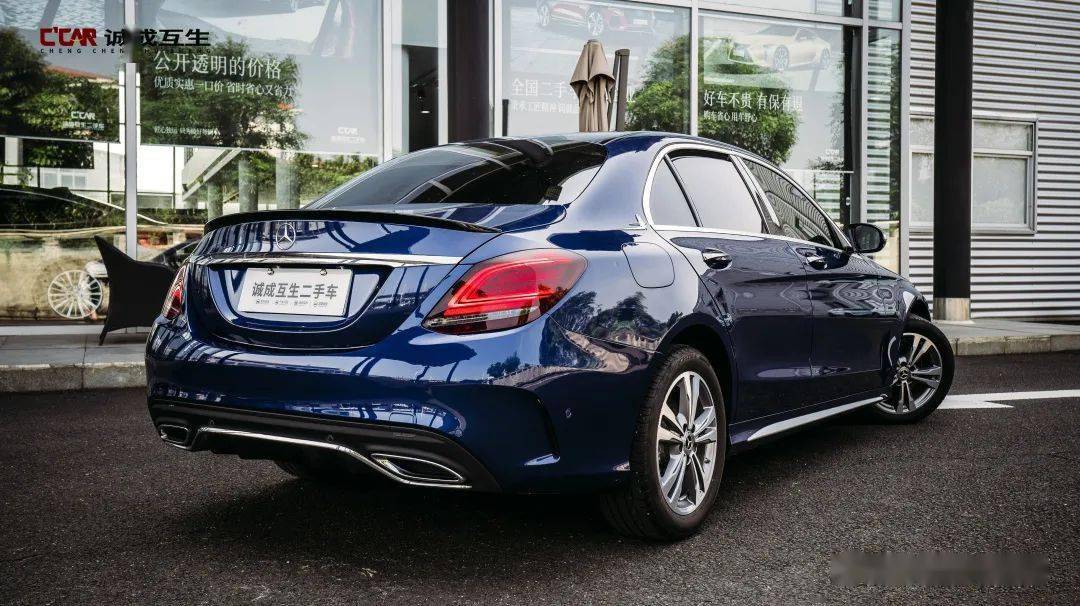 (最新到店)年少有为开奔驰，爱情不会有争执，20万出头哦！【奔驰C级 改款 C200L 时尚型】_搜狐汽车_搜狐网