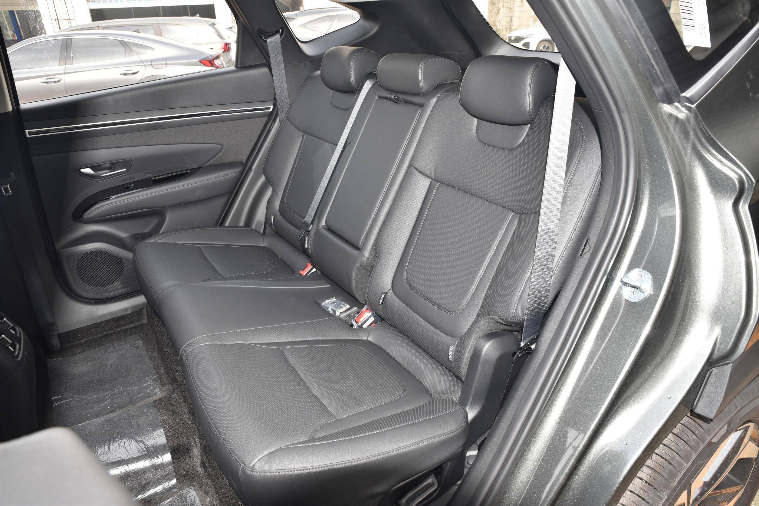 优惠3万多，搭200马力+8AT，竞争本田CR-V，现代途胜L值得买吗？_搜狐汽车_搜狐网